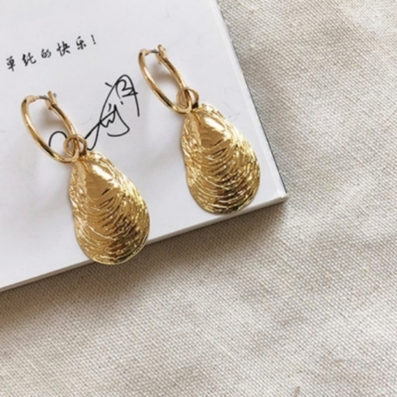 Jewelry | 14k Gold Plated Sea Shell Drop Hoop Earrings | Poshmark